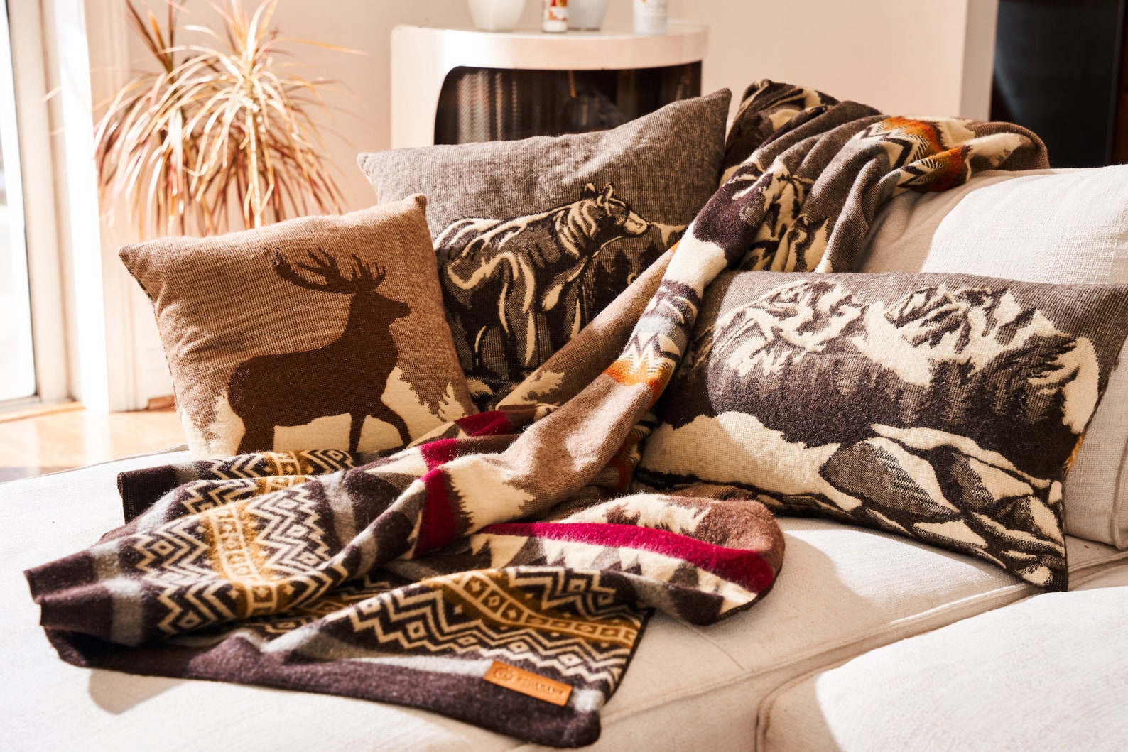 The Peak Lumbar Pillow | Mountain Lodge Decor - Artisan Woven Pillow ...