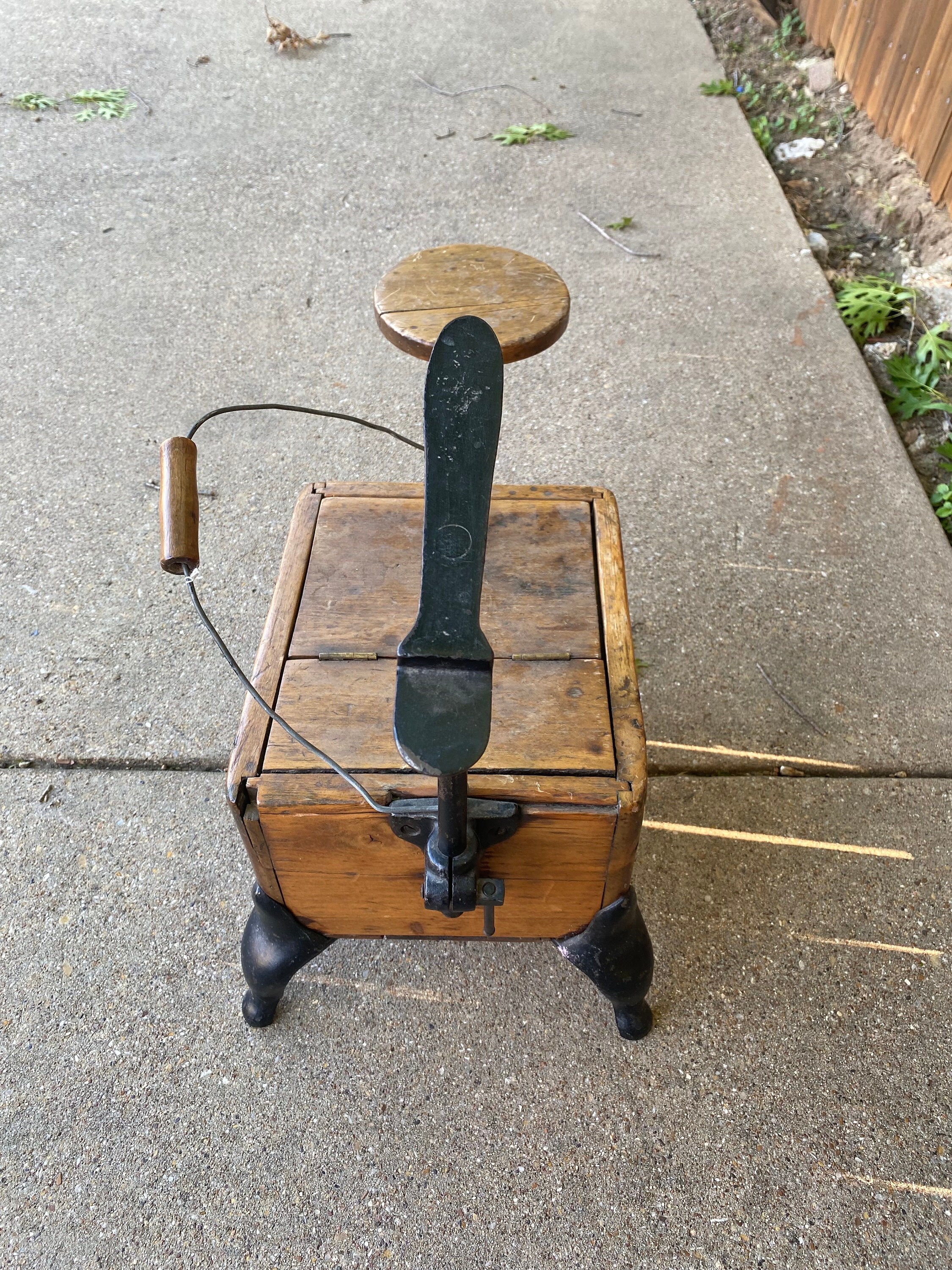 Vintage Portable Shoe Shine Parlor - Etsy