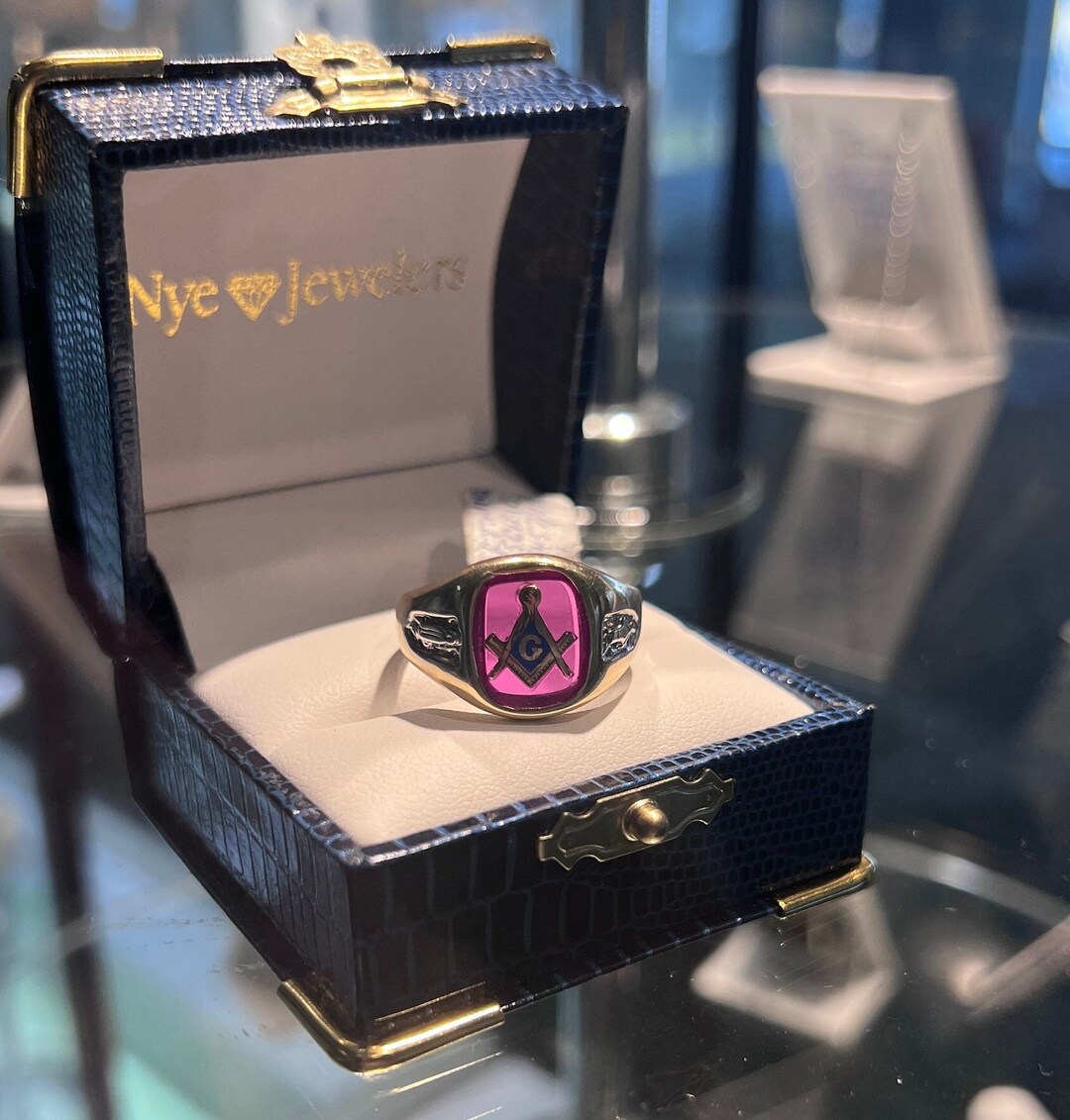 Vintage Freemason Masonic Temple Lodge Ring 10K Yellow Gold Ruby Signet ...