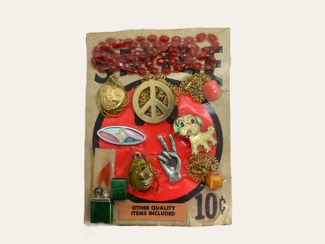 Vintage Vending Machine Display Card With Toy Prizes 1960s Retro ...