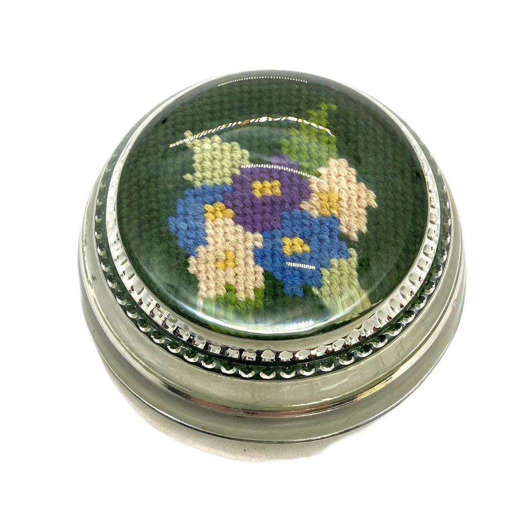 VTG Magnifying Glass Dome Paperweight With Removable Hand - Etsy