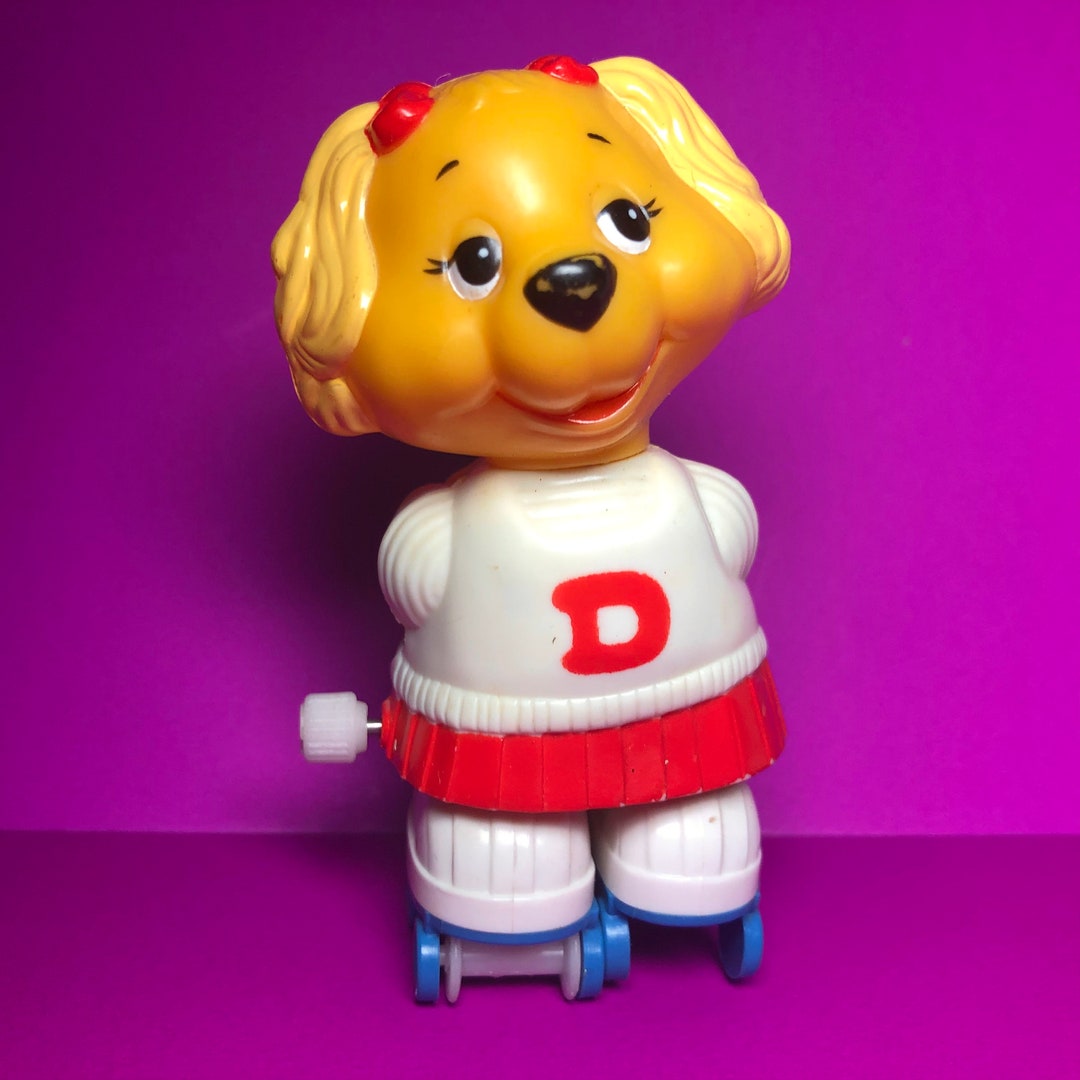 80s Get Along Gang DOTTIE Dog Rollerskating Wind-up Toy - Still Works ...