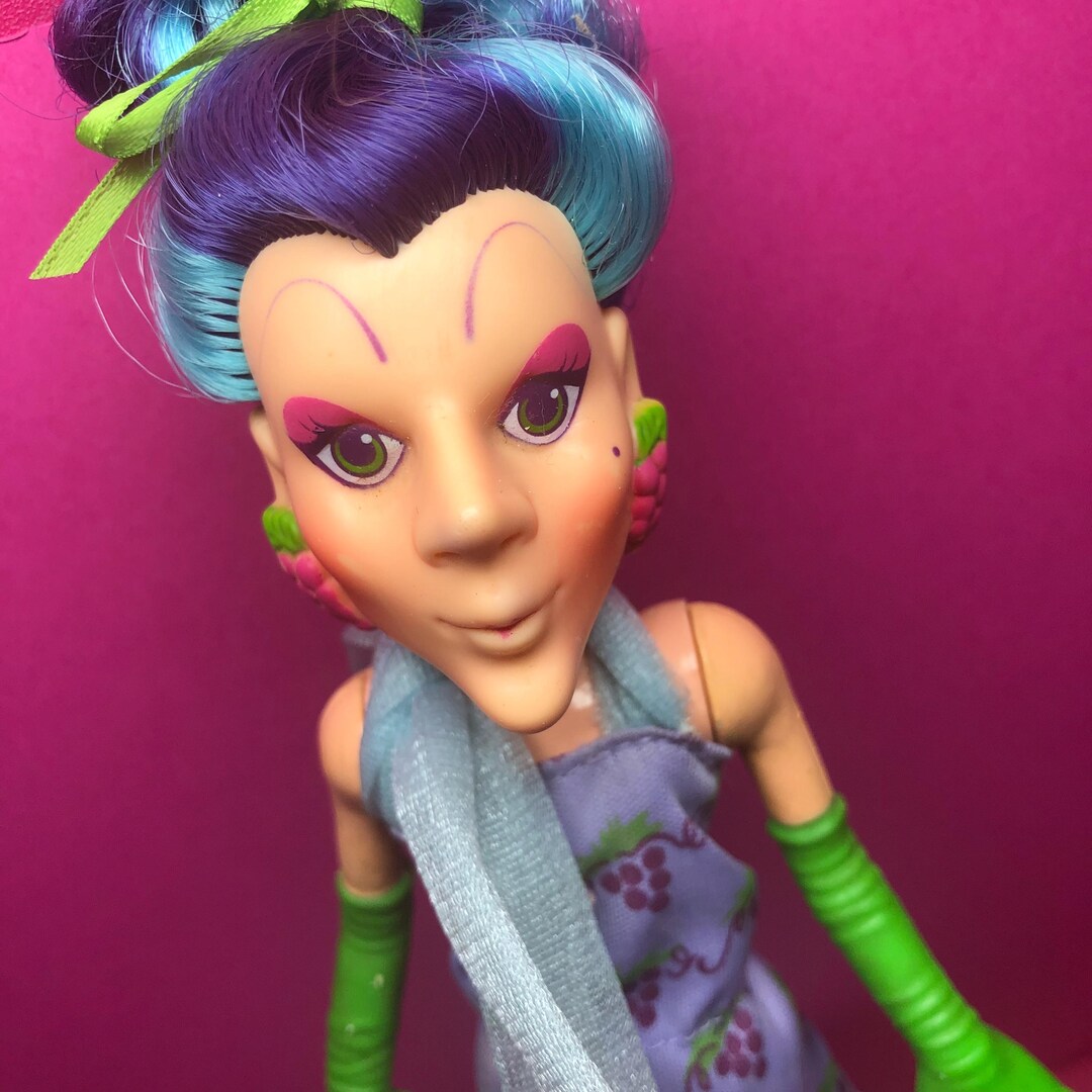 Sour Grapes - Strawberry Shortcake Villain Doll - 80s, Kenner ...