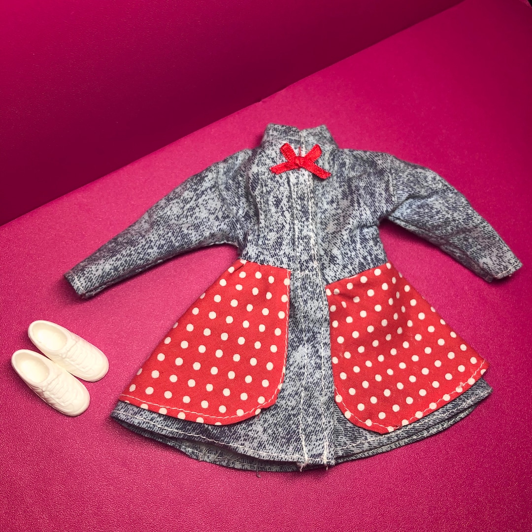 1990 Barbie Fashion Gift Set Denim / Red Polka Dot Dress & Sneakers ...