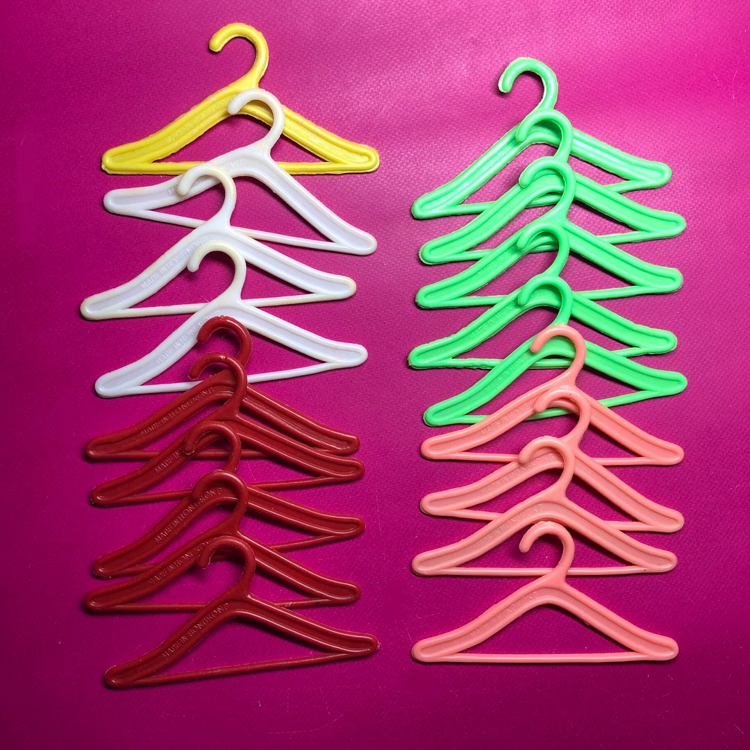 70s 80s Fashion Doll Hangers Lot Of 18 Multi Color Etsy 70s 80s Fashion Doll Hangers Lot Of 18 Multi Color Etsy