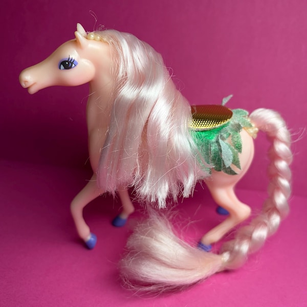 Marchon Horse - Etsy