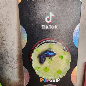 Koi Fish Ocean Glitter Resin on Authentic Popsocket - Etsy