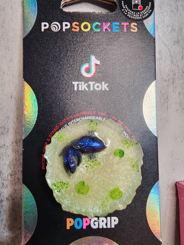 Koi Fish Ocean Glitter Resin on Authentic Popsocket - Etsy