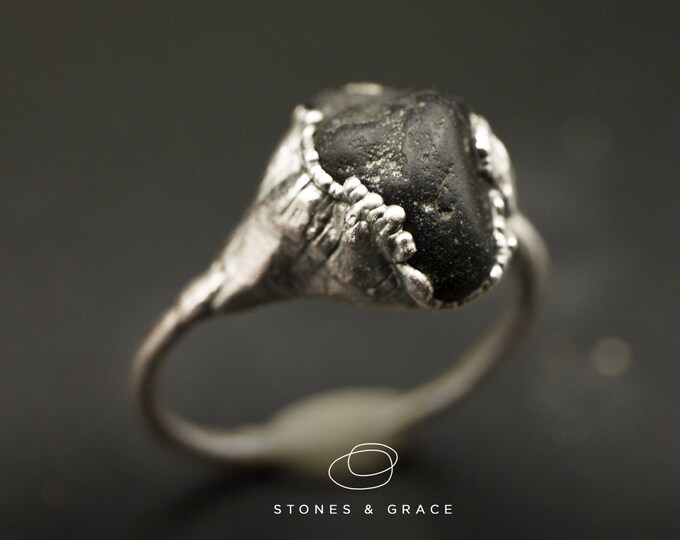 Lava Stone Ring, Sterling Silver Handcrafted Ring, Essential Oil Diffuser Ring - Etsy Israel