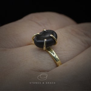 Black LAVA and Solid Gold Ring Icelandic Basalt Ring - Etsy Canada