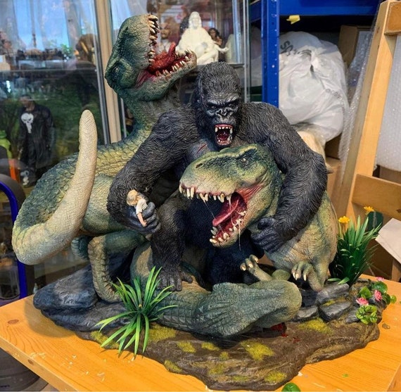 King Kong Toys V Rex