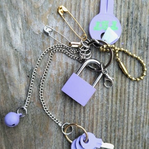 Pastel Aesthetic Lavender Lock and Key Keychain. - Etsy