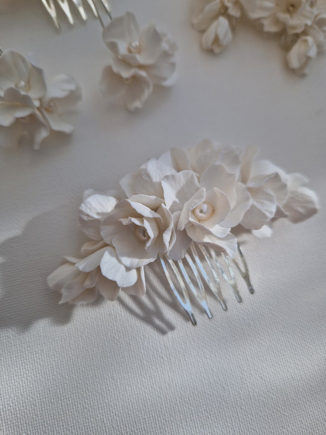 STELA Bridal Hair Comb, White Flower Hair Slide, Wedding Hair Clip With ...