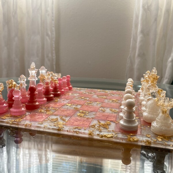 Resin Chess Set - Etsy