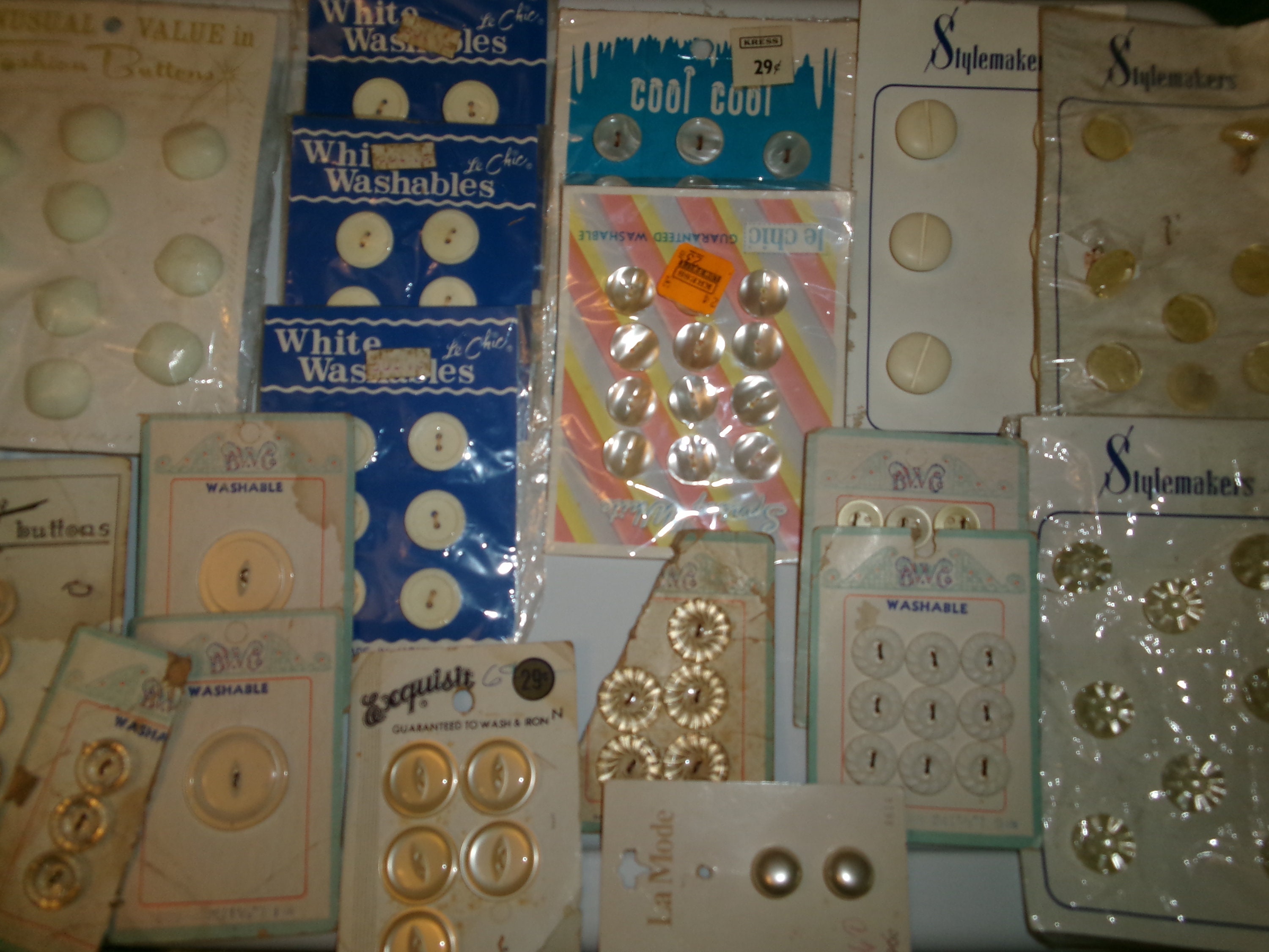 Vintage NOS Buttons, White, Clear, Faux MOP, Plastic Buttons on Cards ...