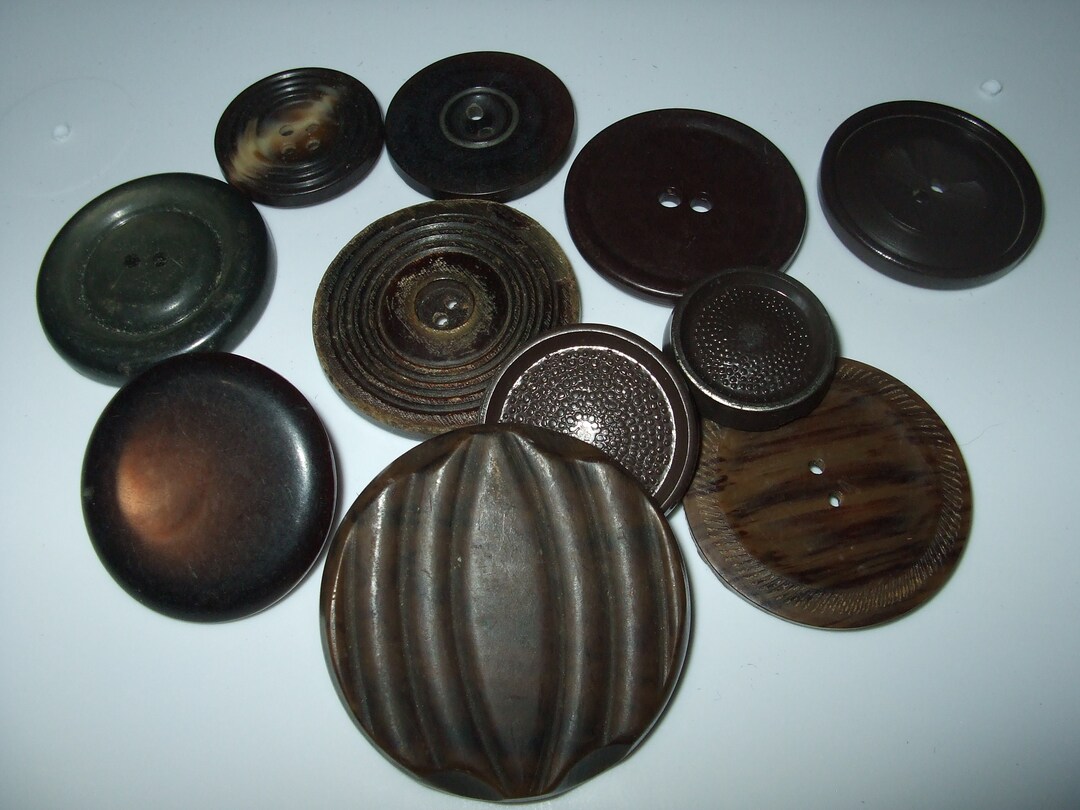 Vintage Lot of 11 Early Plastic Buttons, Brown Button, Celluloid and ...