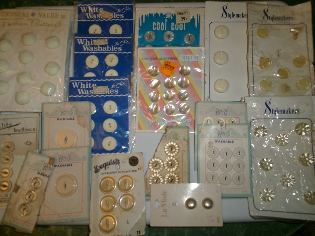 Vintage NOS Buttons, White, Clear, Faux MOP, Plastic Buttons on Cards ...