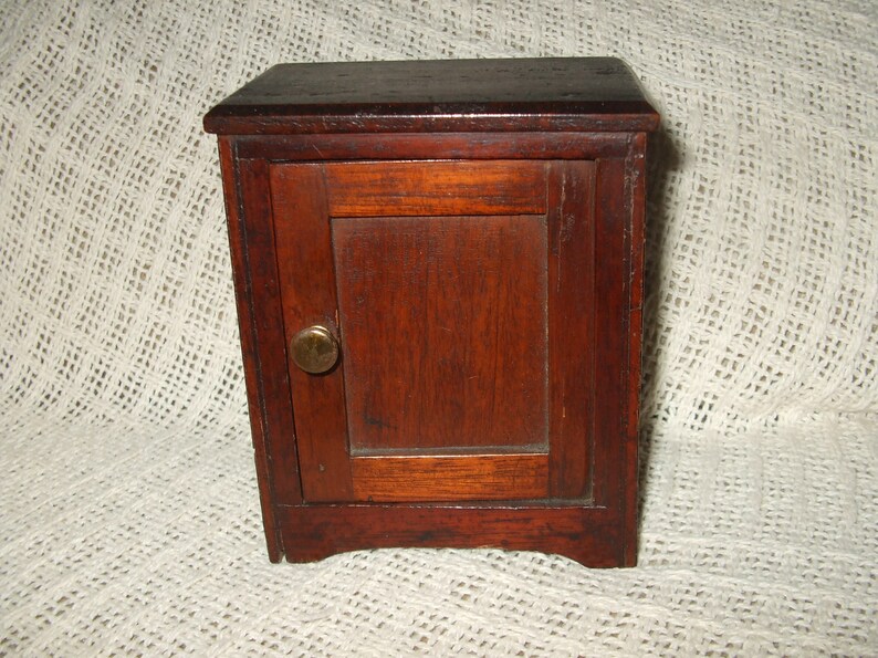 Vintage Miniature Wood Ice Box, Doll House or Toy Wooden Icebox - Etsy