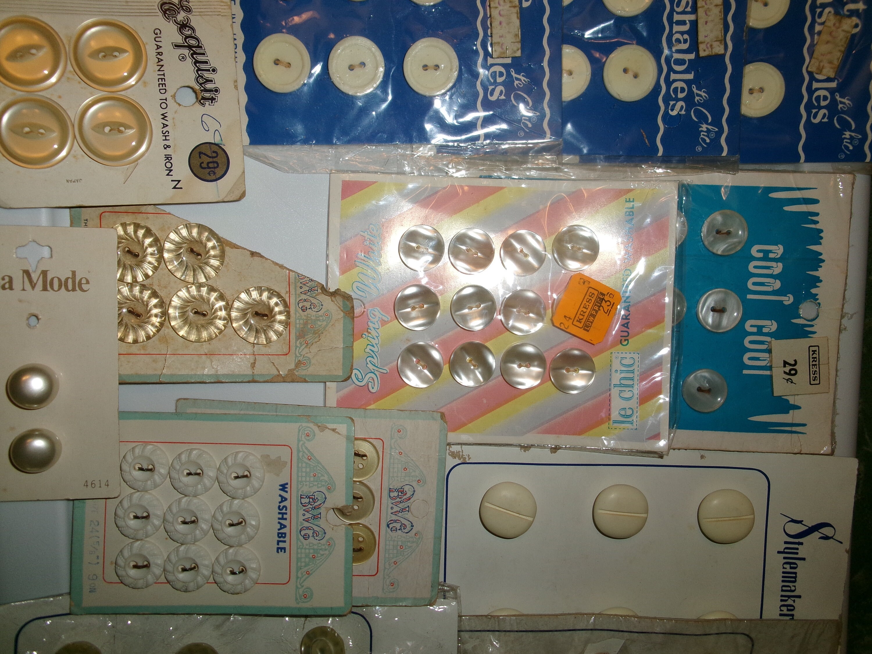 Vintage NOS Buttons, White, Clear, Faux MOP, Plastic Buttons on Cards ...