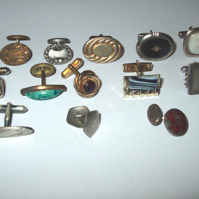 Vintage Single Cufflink - Etsy