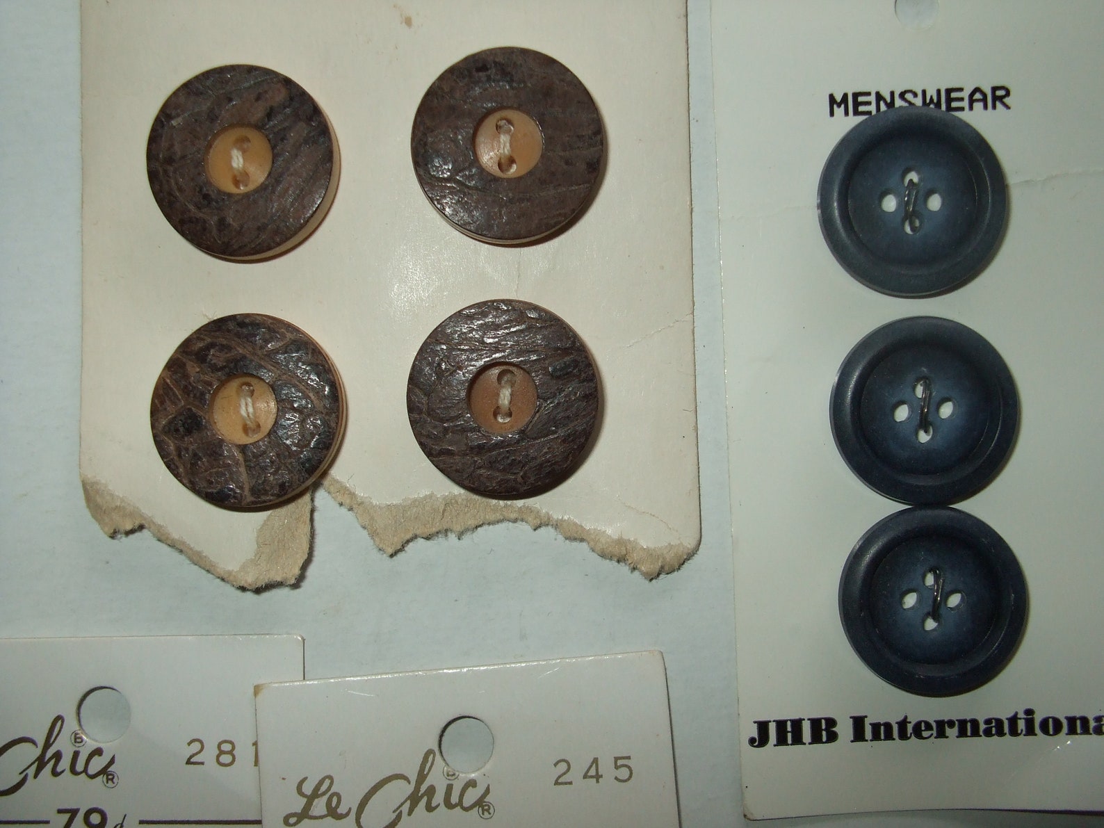 Vintage NOS Buttons, 1970s to 1980s Era Button, Wood, MOP, and Plastic ...