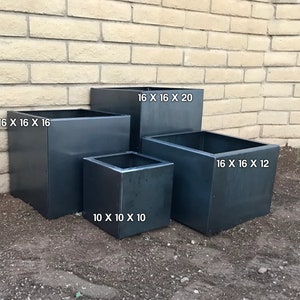 Square Metal Planter | Minimalist Outdoor Planter Box | Modern Garden ...