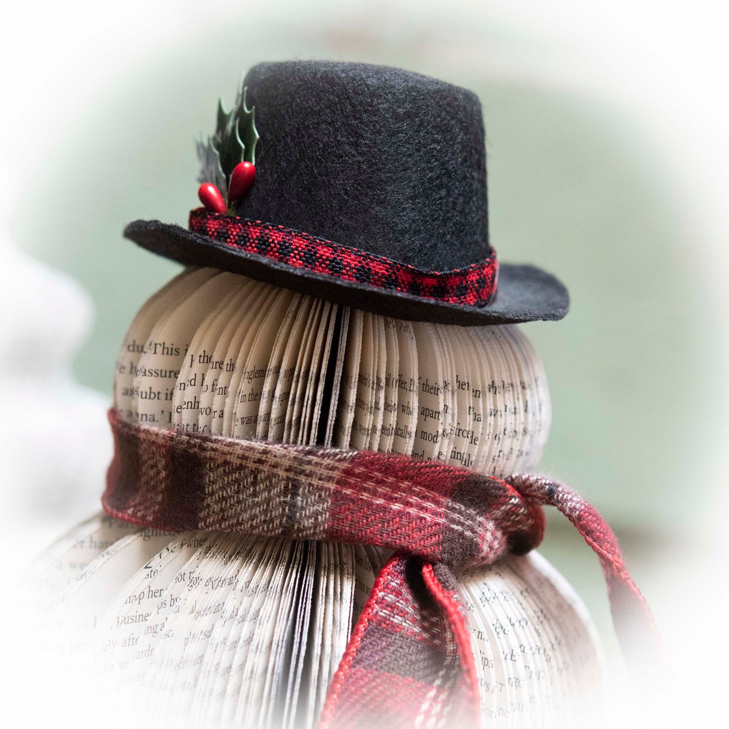 Book Snowman shown With Christmas Tree - Etsy Canada