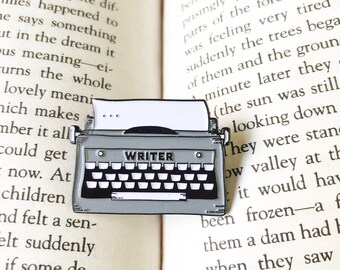 Typewriter Pin, Vintage Typewriter Enamel Pin, Writer Gift, Writer ...