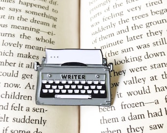 Typewriter Pin, Vintage Typewriter Enamel Pin, Writer Gift, Writer ...