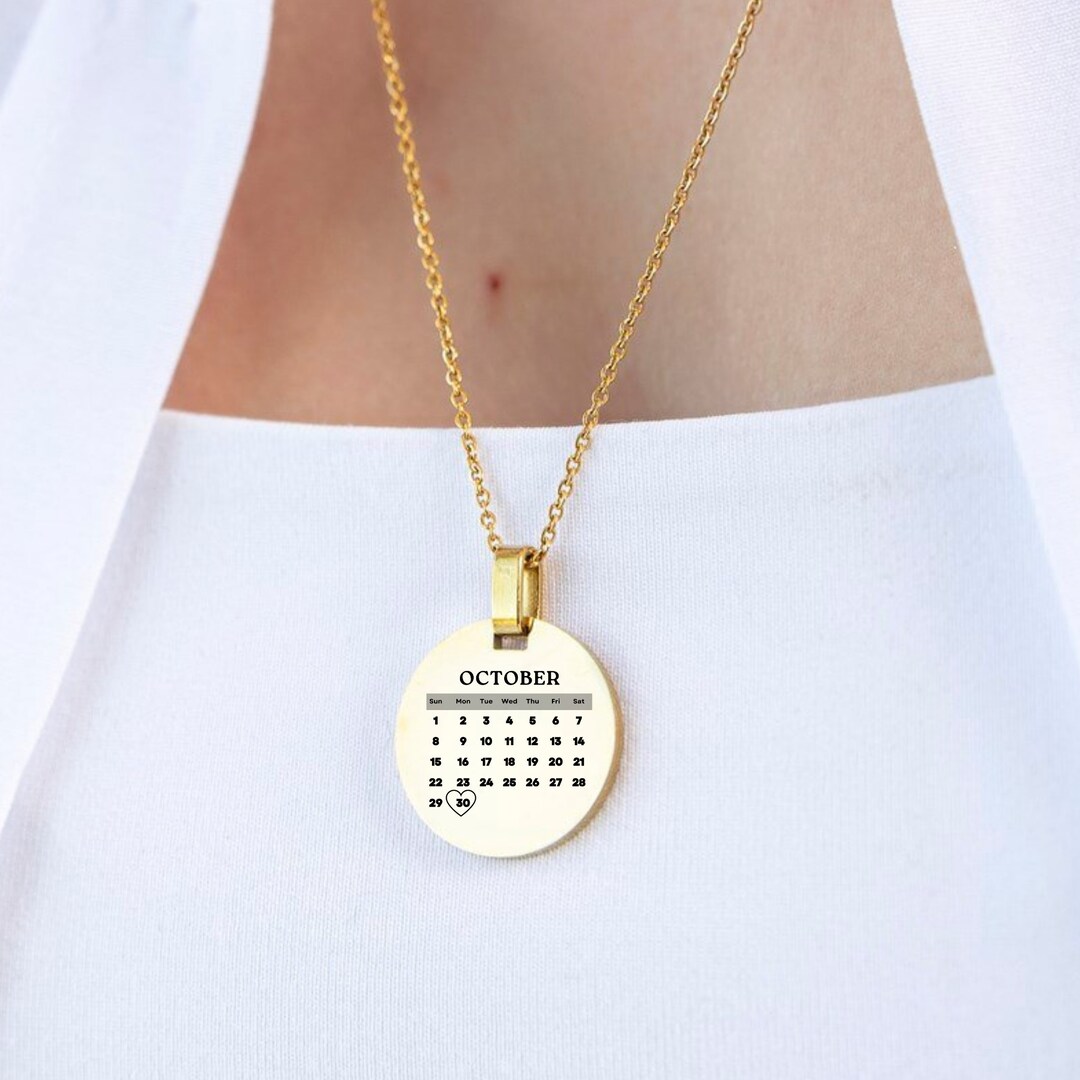 Personalized Date Calendar Necklace, Romantic Gift for Lovers, Unique ...