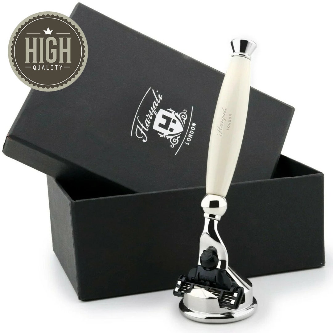 3 Edge Men's Razor for Shaving With Stainless Steel Razor Holder ...