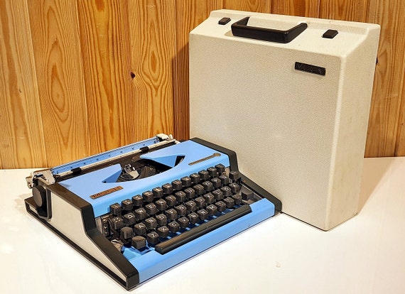 Qwerty Keyboard Typewriter