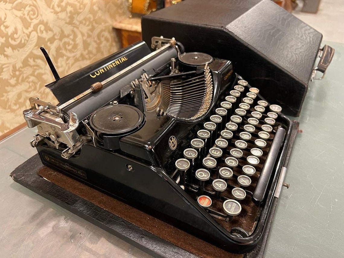 Vintage Continental Typewriter 1930 Model With Glass QWERTZ Keyboard ...