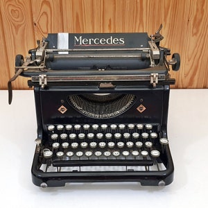 Mercedes Typewriter 1925, Like New, Fully Operational, Black Glass Keys ...