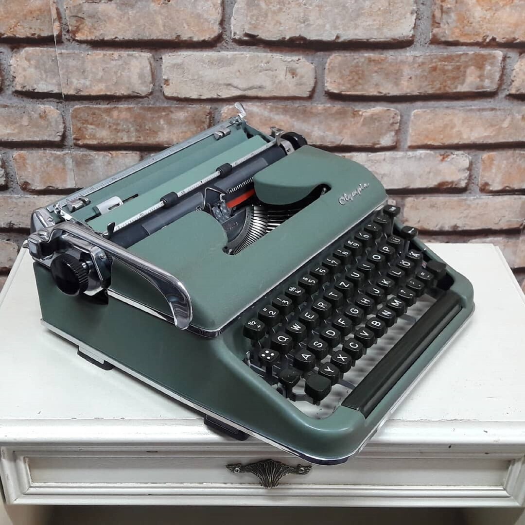 Olympia SM3 Typewriter With Case, the Most Special Gift, Working ...