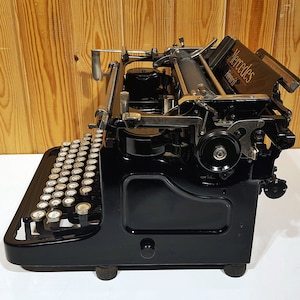 Mercedes Favorit | Error-free Typewriter | Mercedes Typewriter ...