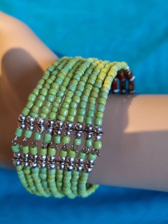 Beautiful agate Amber coloured and green silver beade… - Gem