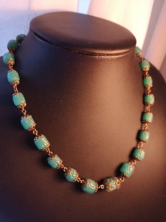 Rare and Beautifully Crafted 1950s Vintage Green Past… - Gem