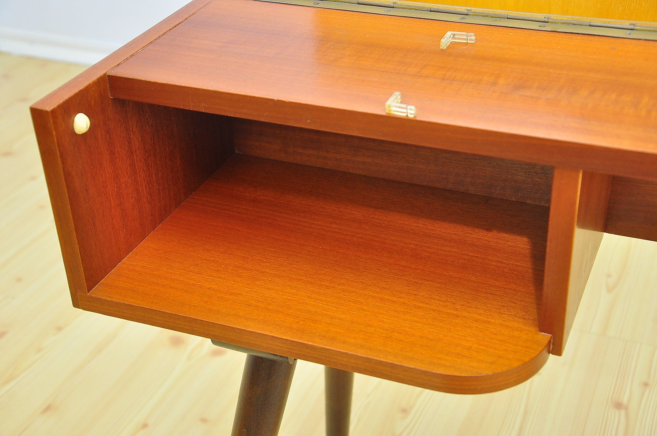 Mid-century Console Table, 1960s, Vintage Dressing Table - Etsy