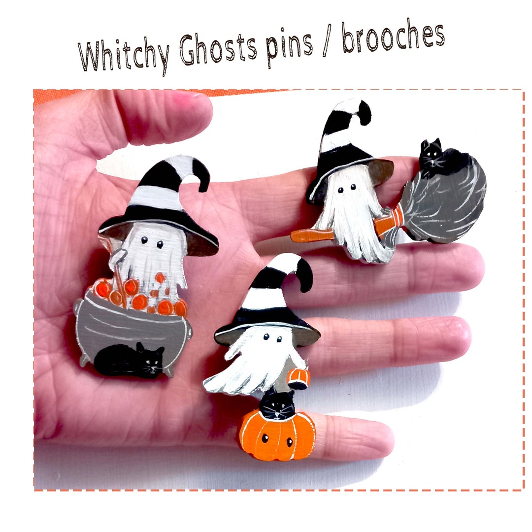 Halloween ghost pin, ghost brooch, witchy jewellery, Halloween handmade ...