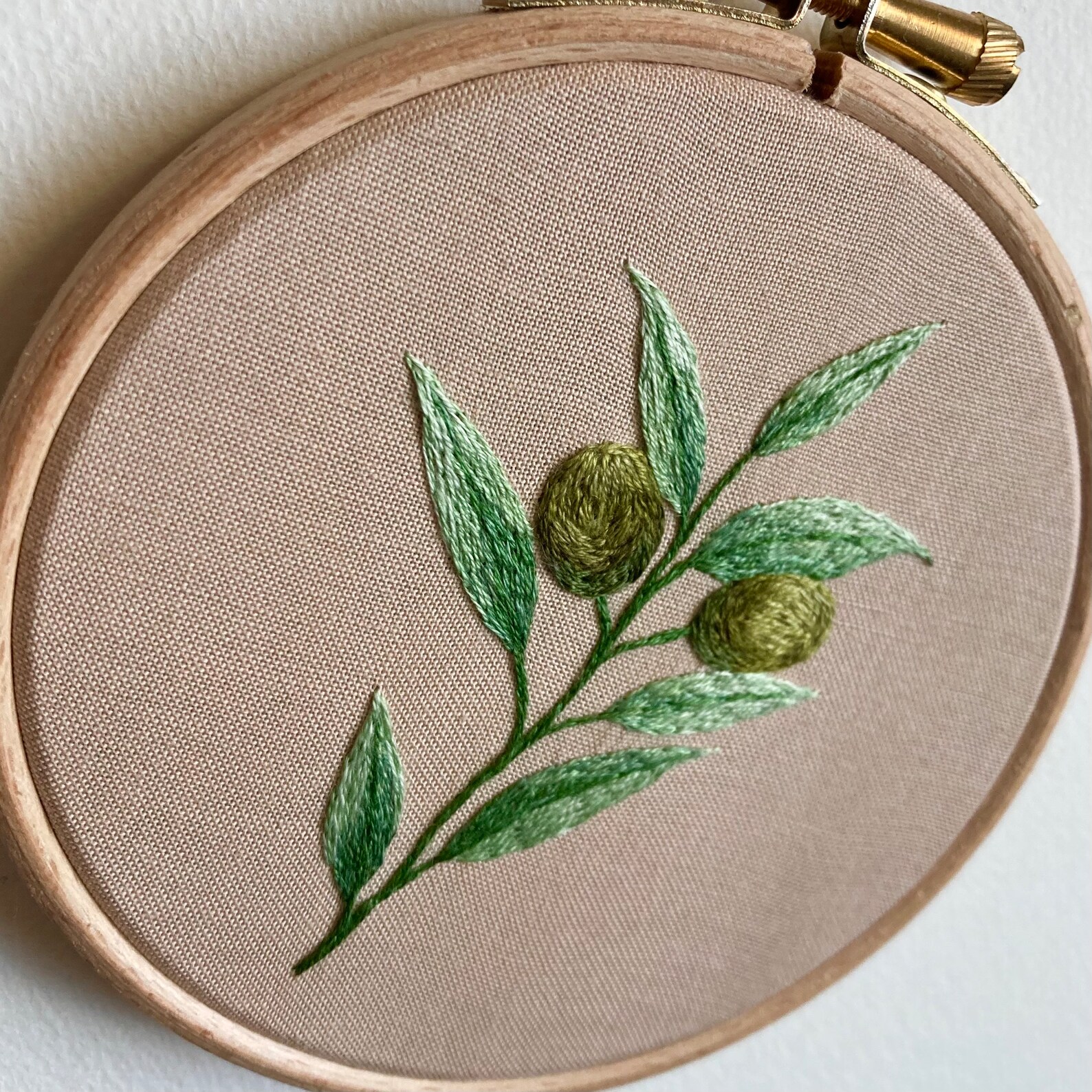 Olive Branch - 4 Inch Hand Embroidery Thread Painting Green Foliage ...