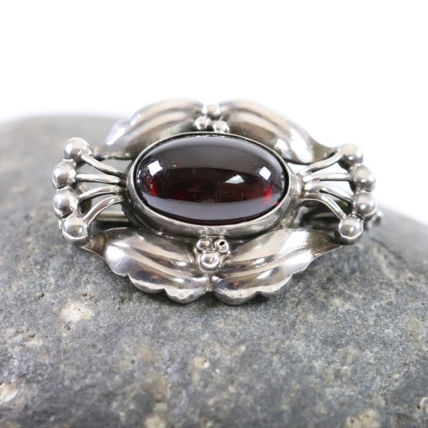 830 Silver Brooch - Etsy