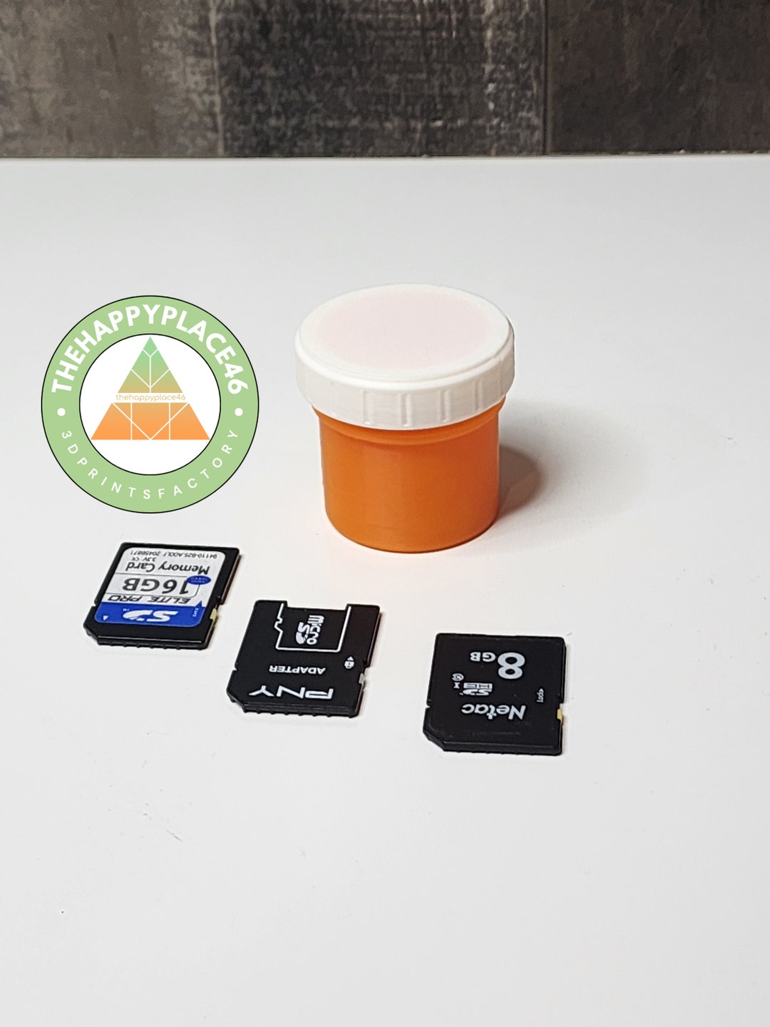 SD Card Storage and Organizer Pill Bottle for Full Size SD Cards - Etsy