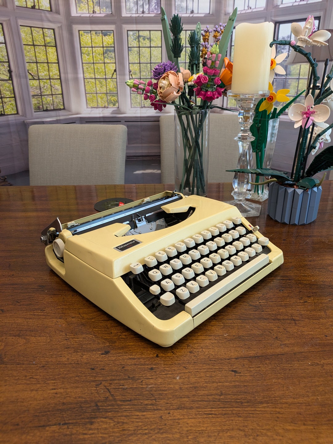 1972 Pastel Yellow Kmart Wedgefield 100 Typewriter by Brother (serviced ...