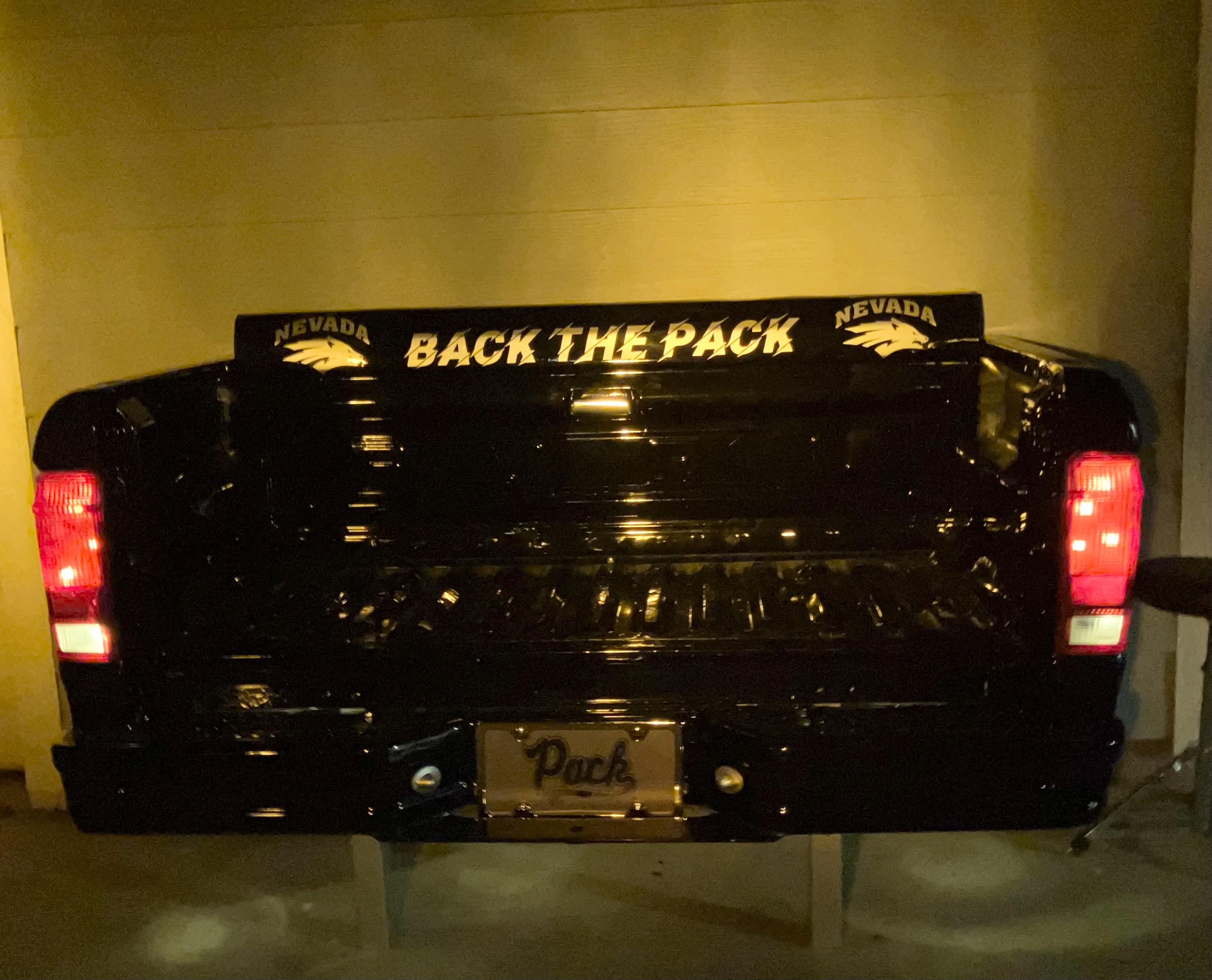 Nevada Wolf Pack Tailgate Bench - Etsy