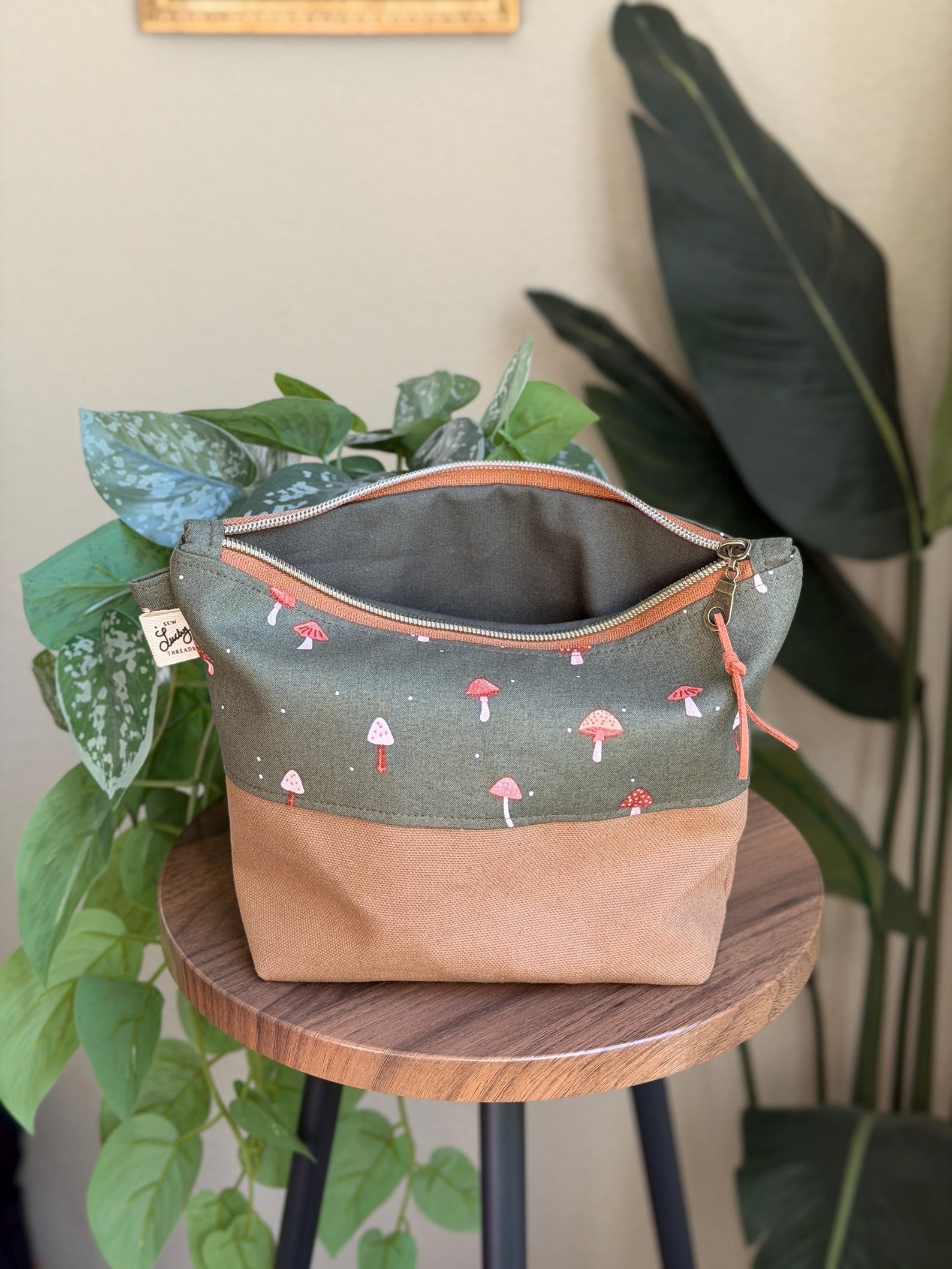 Mushroom, Toadstool Travel Pouch Bag Set, Forest, Green Cotton ...
