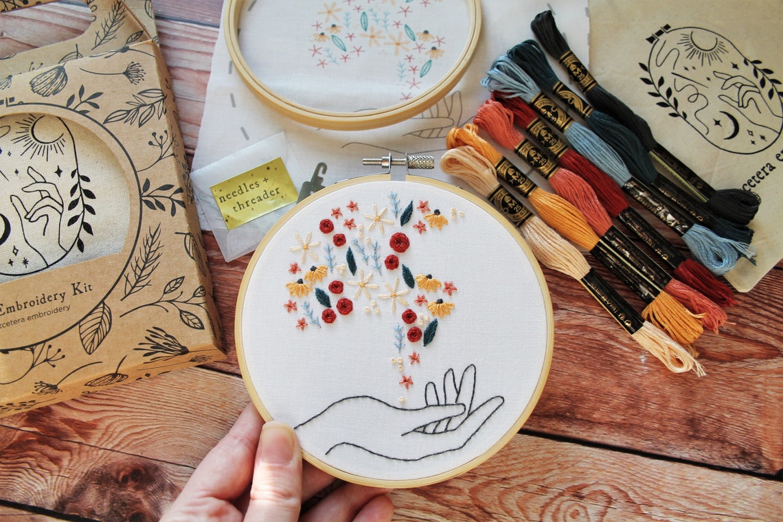 Floating Floral Magic Embroidery Kit / Hand Embroidery Pattern | Etsy