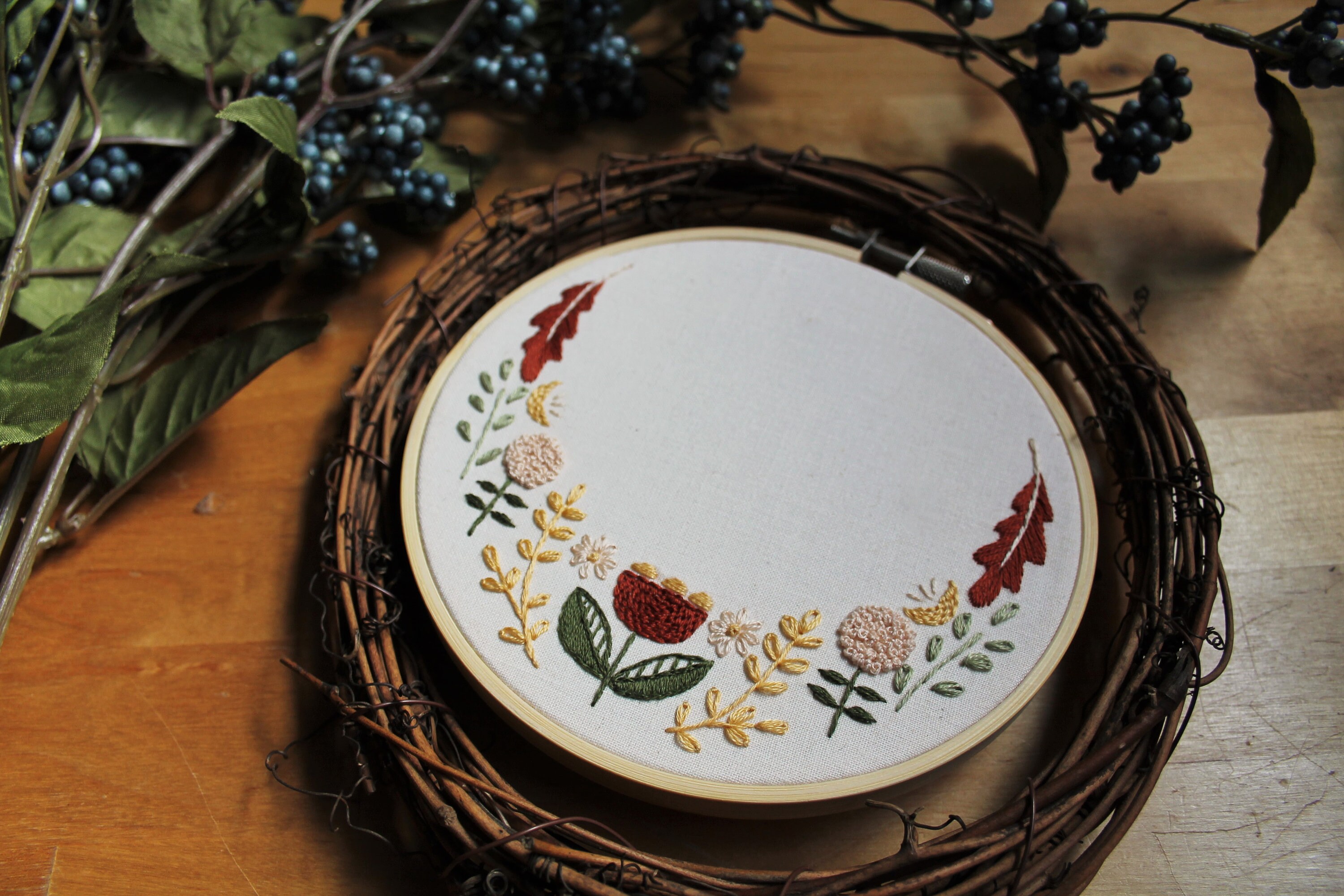 Folk Art Fall Florals Embroidery Pattern / Digital Hand - Etsy
