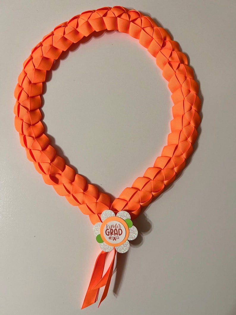 Kindergarten Graduation Leis - Etsy