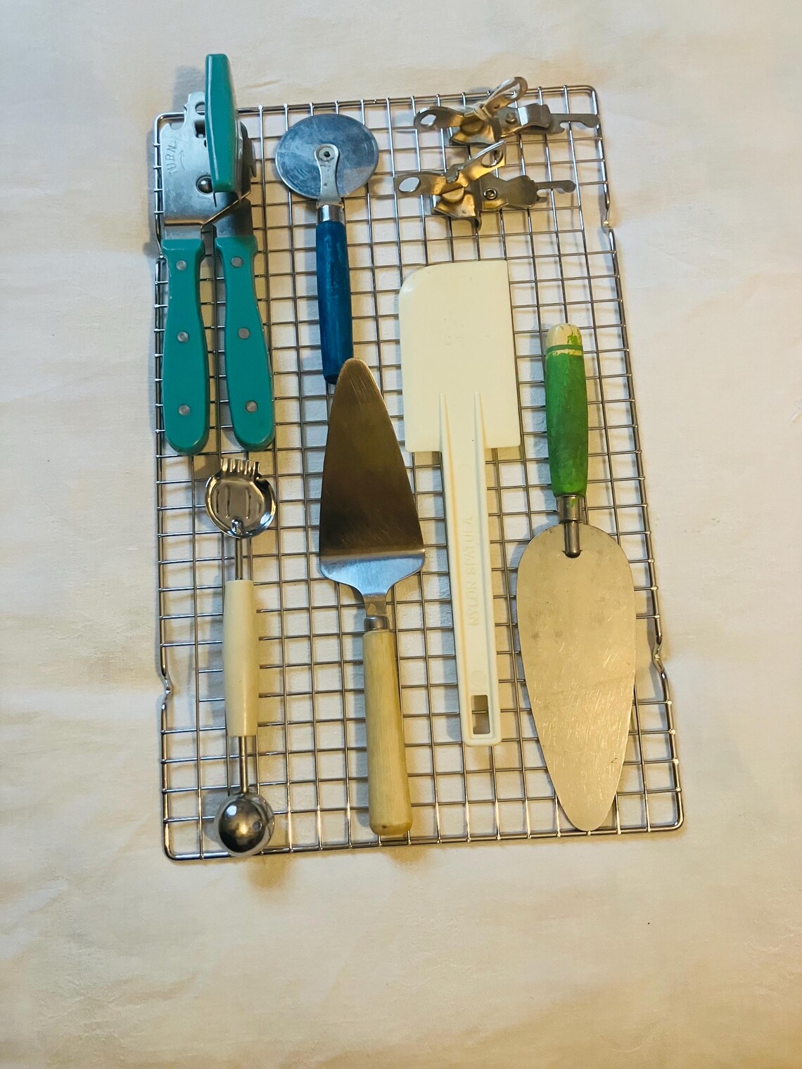5- Vintage Kitchen Utensils Sets - Etsy